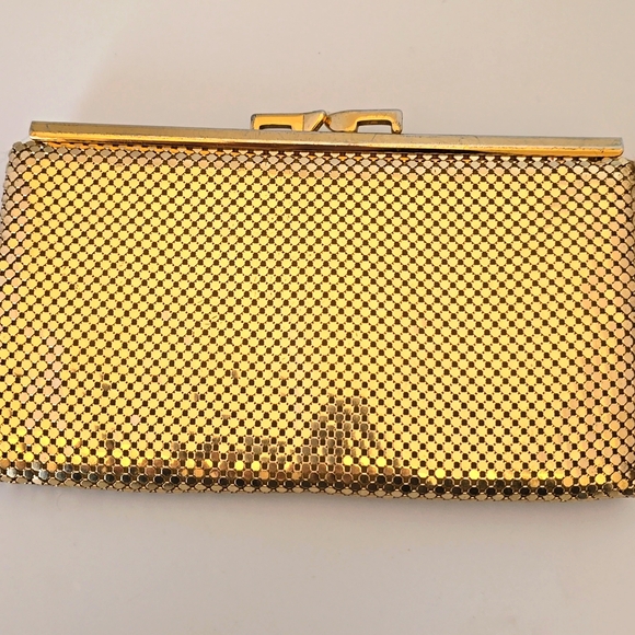 Whiting & Davis | Bags | Vintage Whiting And Davis Gold Mesh Wallet ...